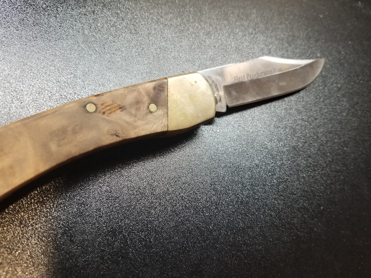 Anatomy of a Pocket Knife – Knife Pivot Lube
