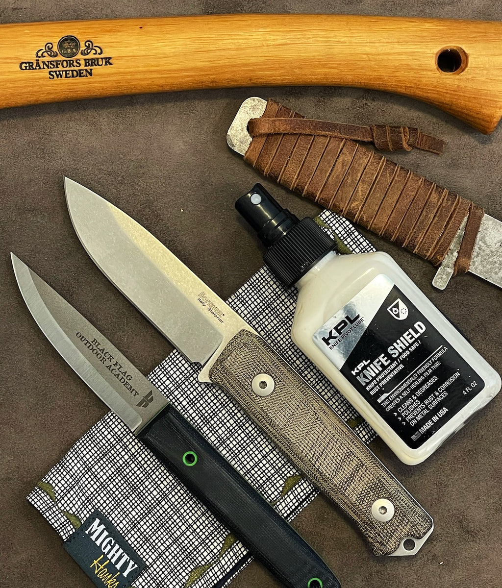 Survival Gear You Must Have When Going On An Adventure – Knife Pivot Lube
